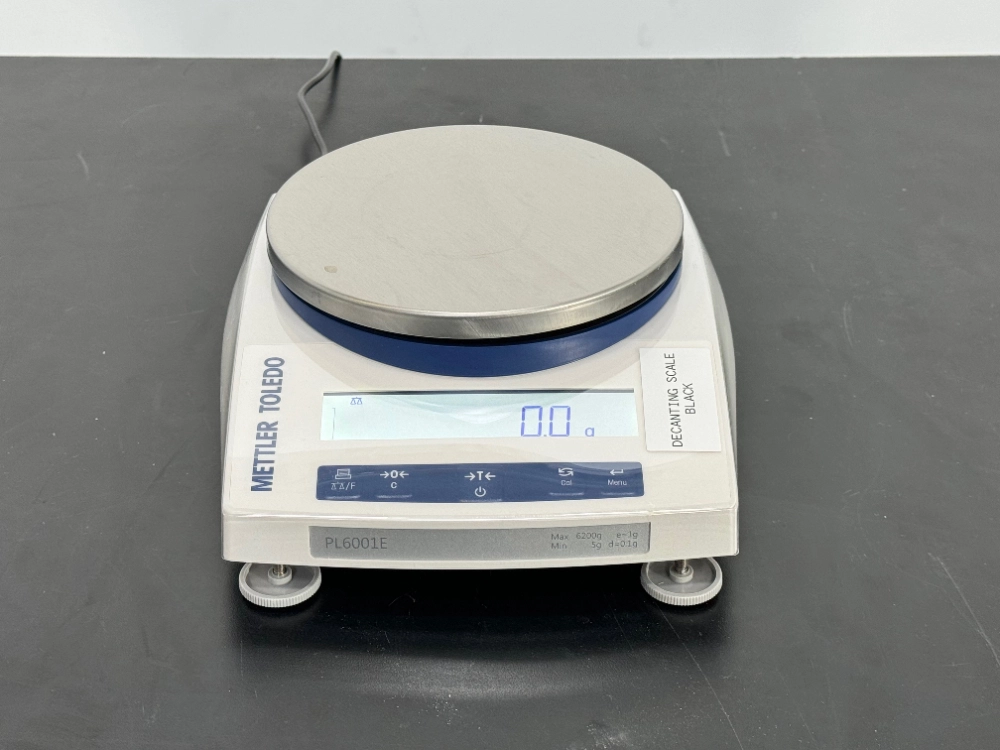 Mettler Toledo PL6001E Digital Scale | LabX.com