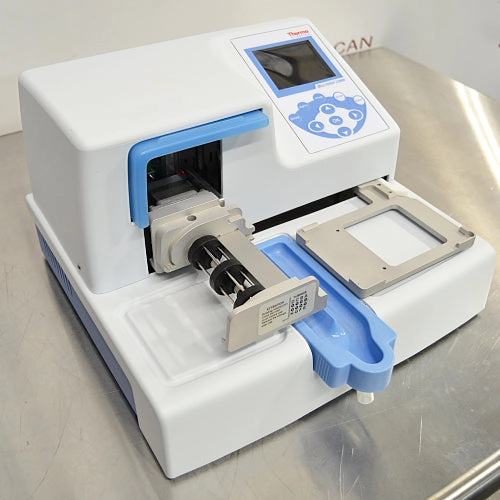 Thermo MultiDrop Combi Reagent Dispenser | LabX.com