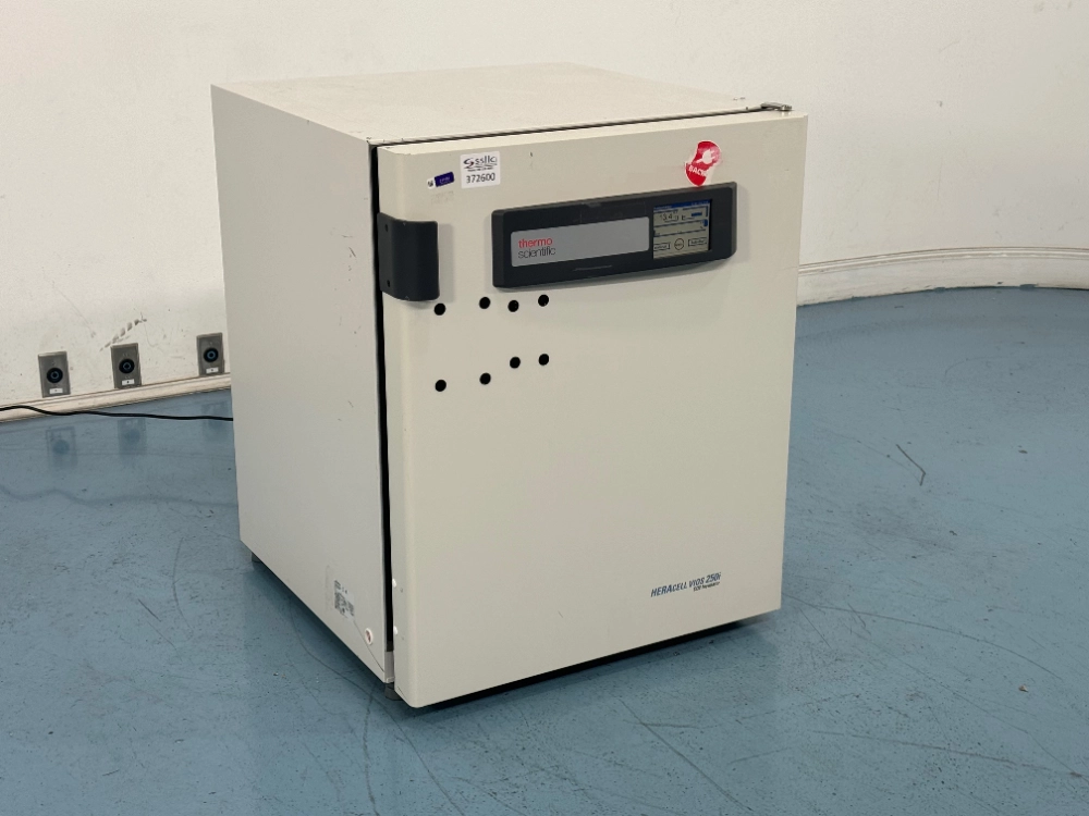 Thermo HERAcell Vios 250i CO2 Incubator | LabX.com