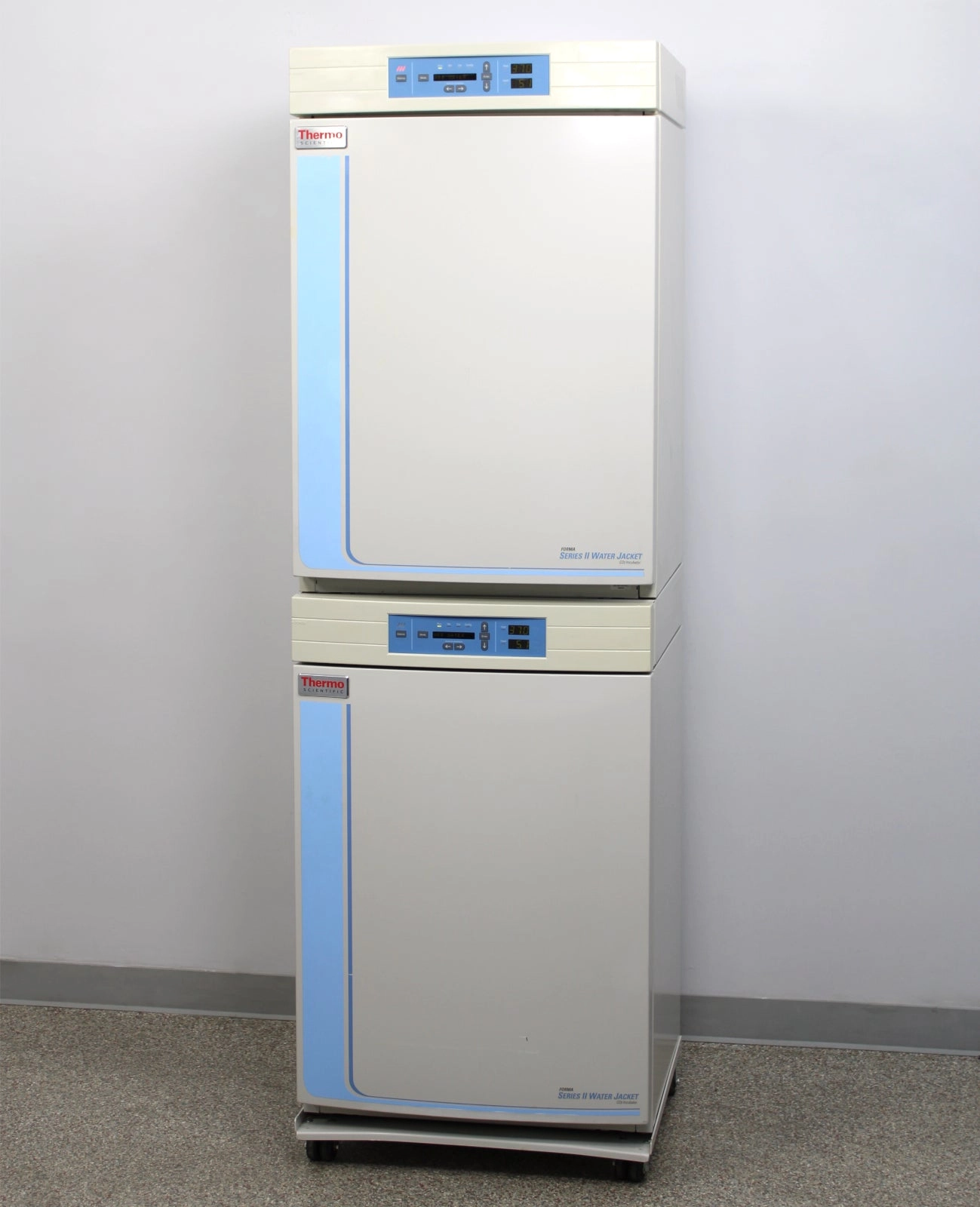 Thermo Scientific 3110 Forma Series II Water Jacketed Stacked CO2 ...