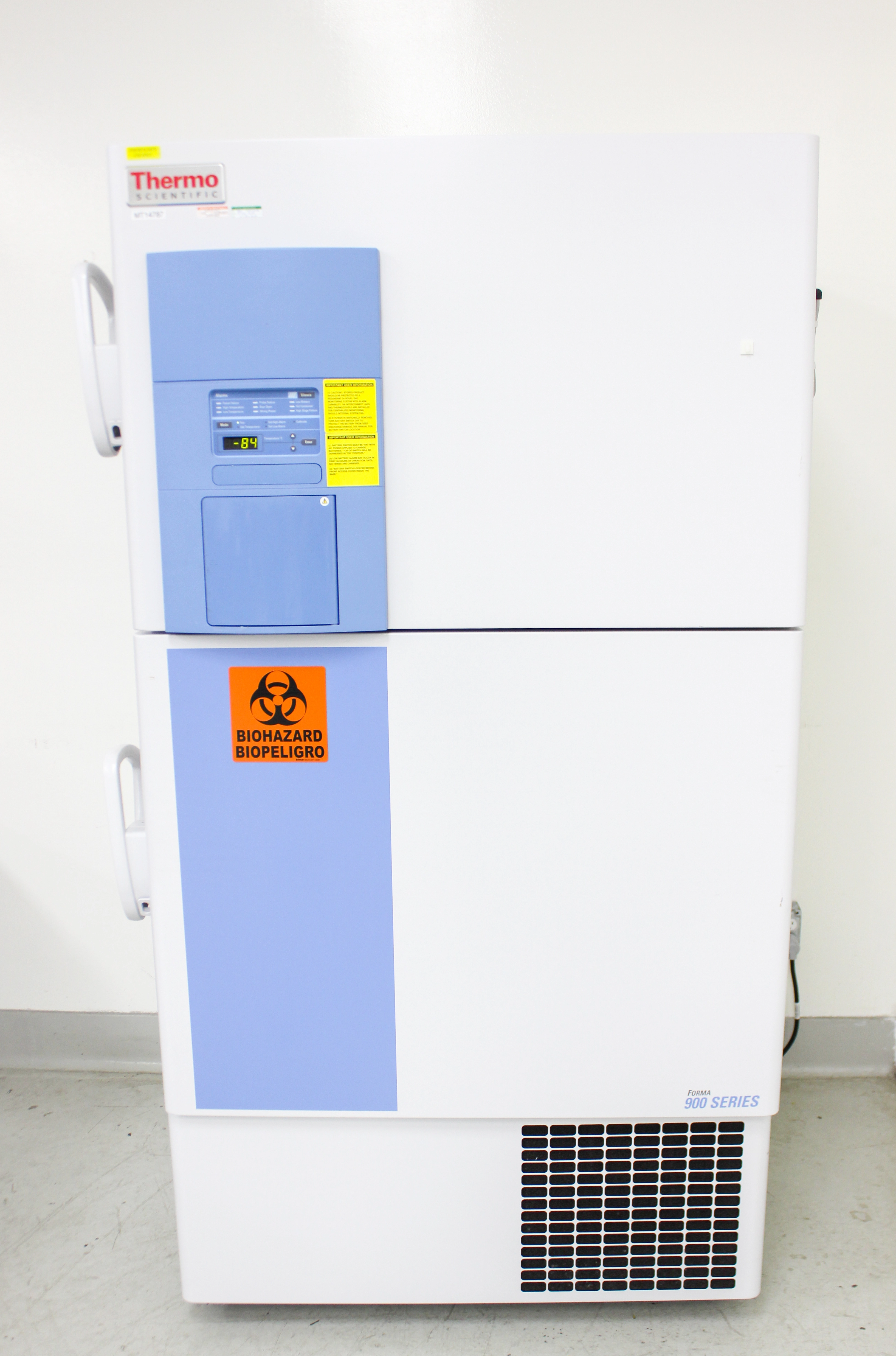 Thermo 990 Ultra Low Freezer Double Door -50C to -86C 651L Capacity ...