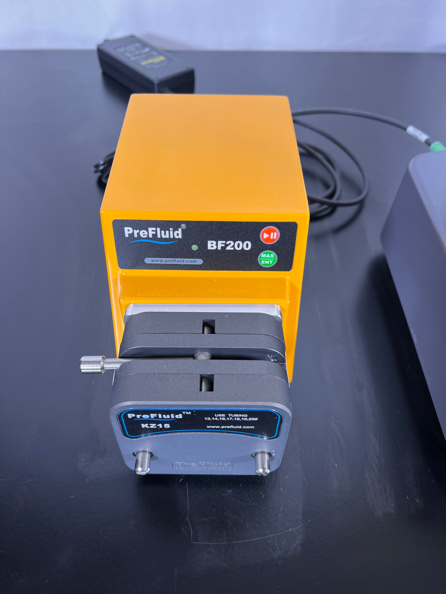 Sartorius Sartoflow Smart Small-Scale Benchtop Crossflow TFF System ...