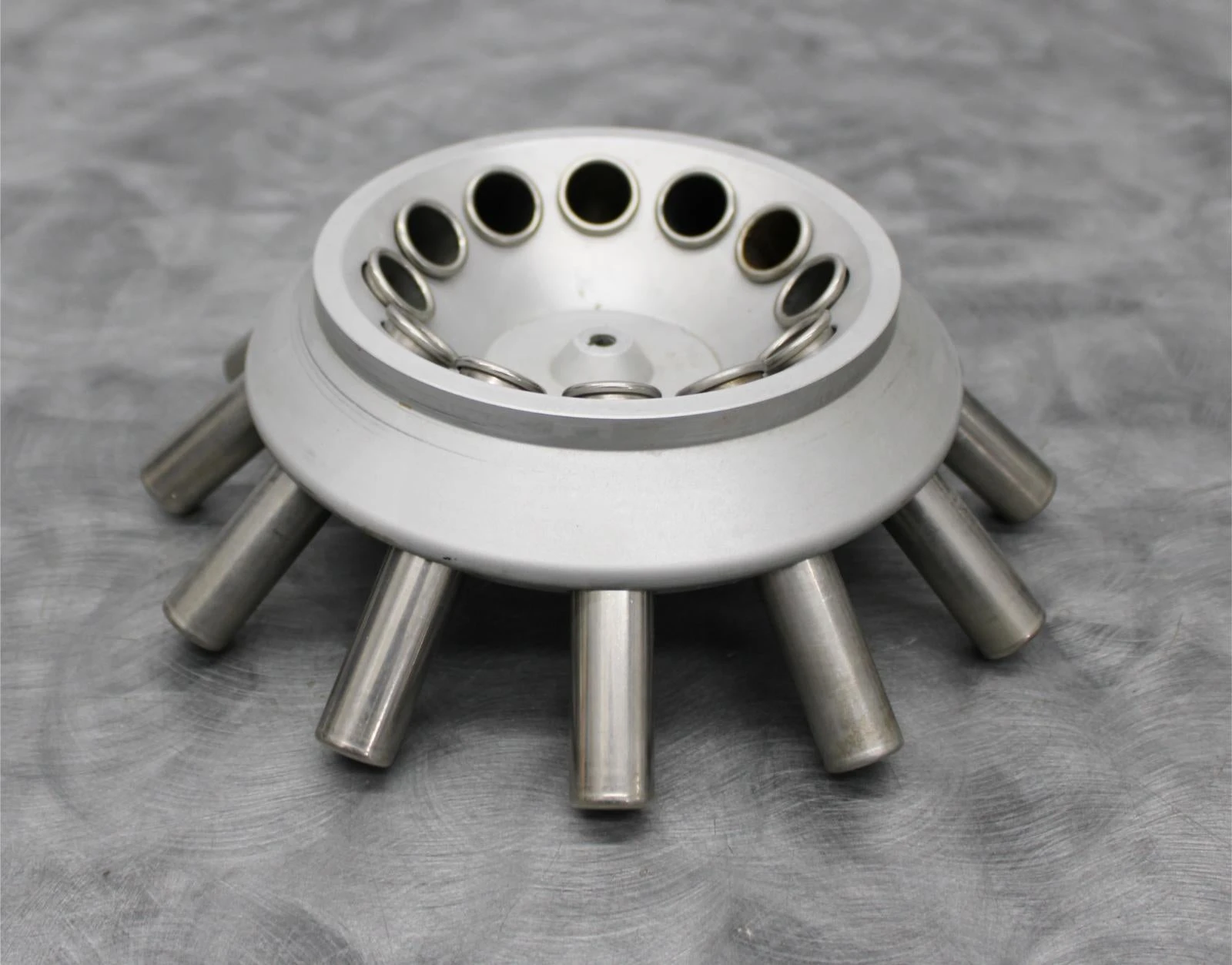 IEC 809 Clinical Centrifuge Fixed Angle Rotor with 12 x 15mL Shields ...