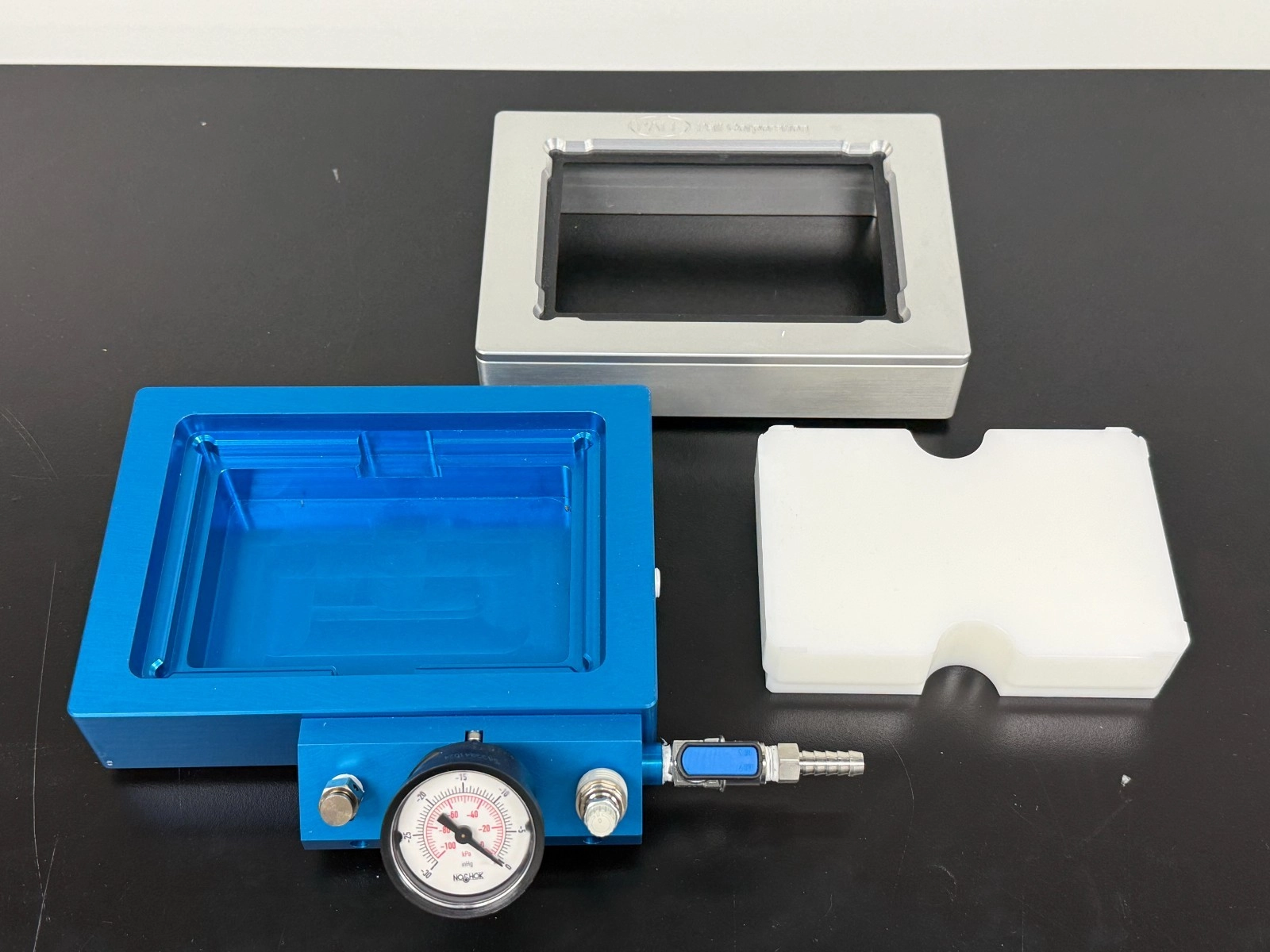 Pall Cytiva Multi-Well Plate Vacuum Manifold | LabX.com