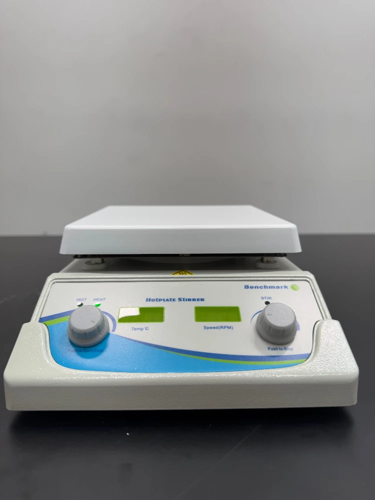 Benchmark Hotplate Stirrer | LabX.com