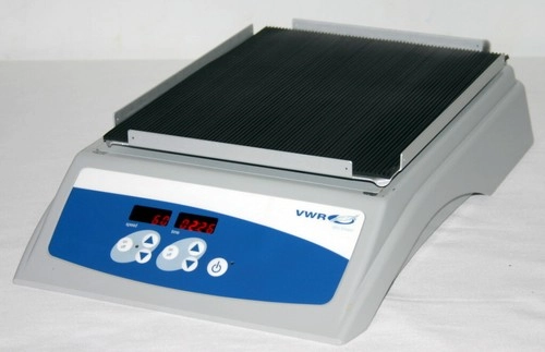 VWR MINI ORBITAL SHAKER 15, MODEL 97109-890 | LabX.com