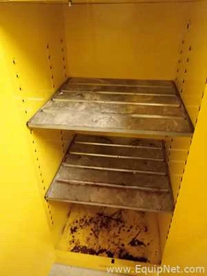 Used Flammable Storage Cabinets | LabX.com