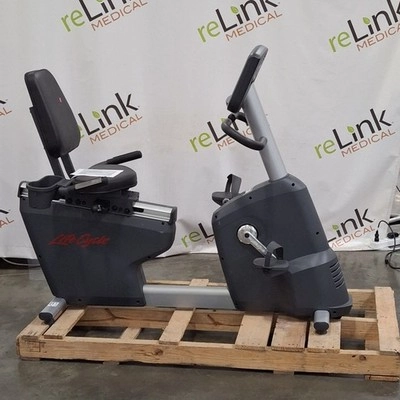 Life Fitness Activate Lifecycle Recumbent Bike | LabX.com
