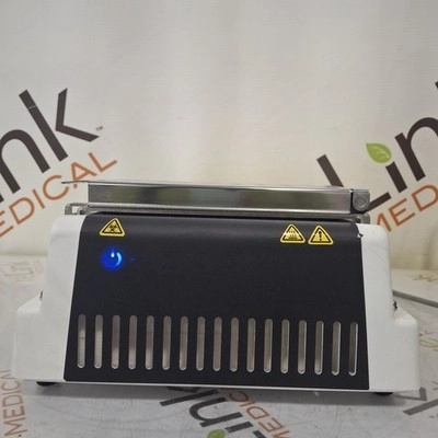 Becton Dickinson 442950 BD Prewarm Heater | LabX.com
