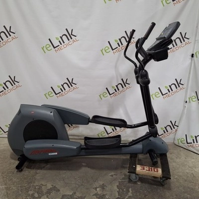 Life Fitness 9500hr Elliptical