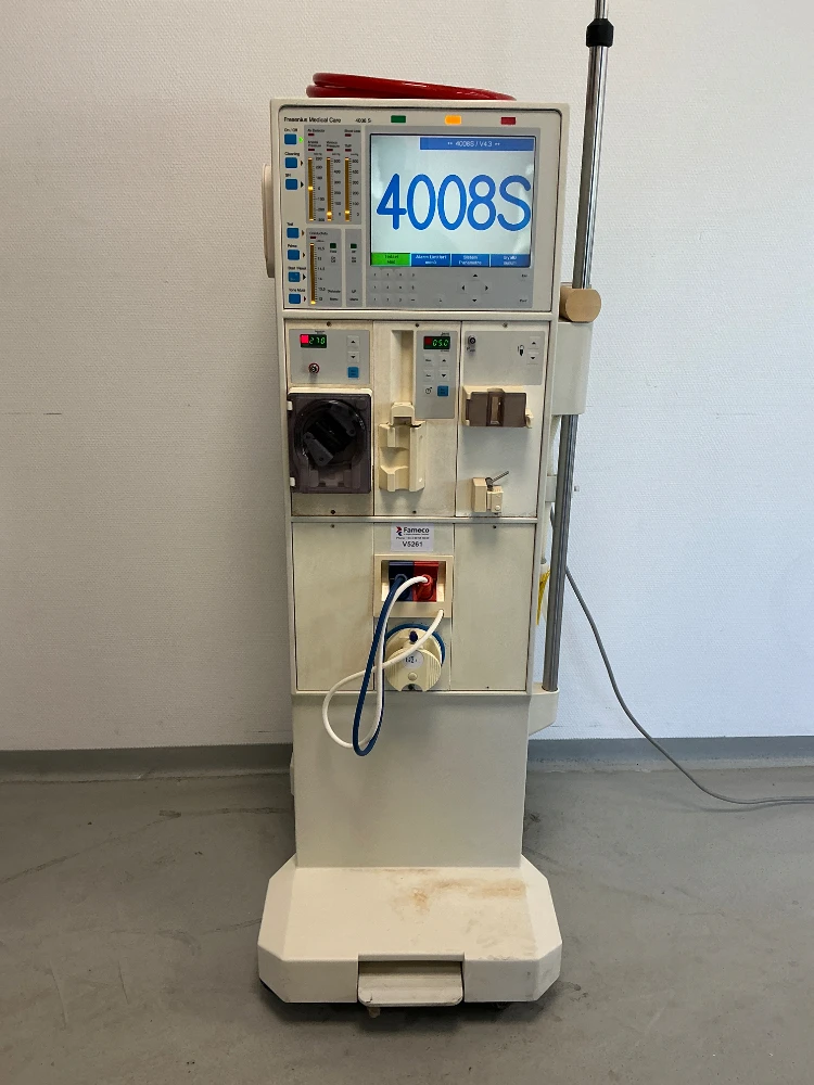 Fresenius Medical Care 4008 S Hemodialysis Machine | LabX.com