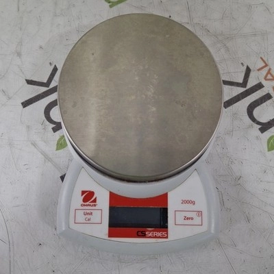 Ohaus CS200 Compact Scale | LabX.com