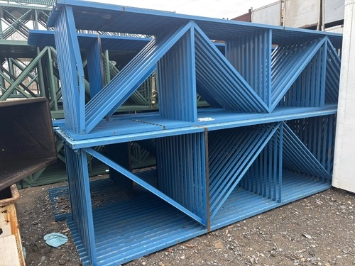 42" x 18' Structural Steel Pallet Rack Upright Fra | LabX.com