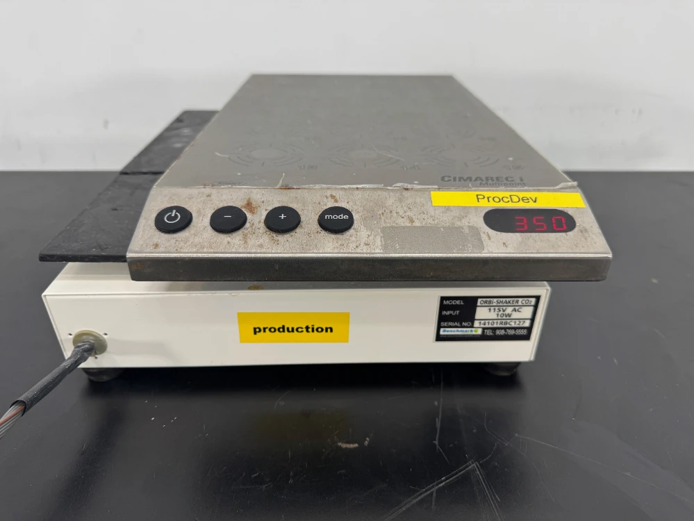 Benchmark Cimarec i Multipoint ORBi-Shaker CO2 | LabX.com