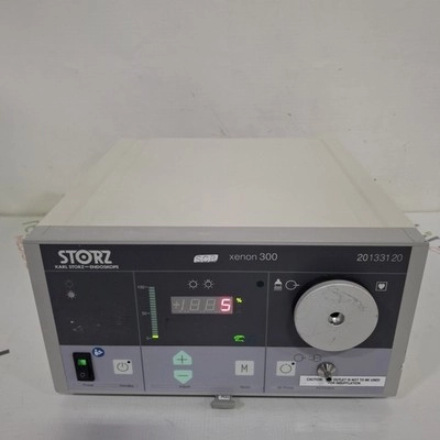 Karl Storz Xenon 300 201331 20 Light Source | LabX.com