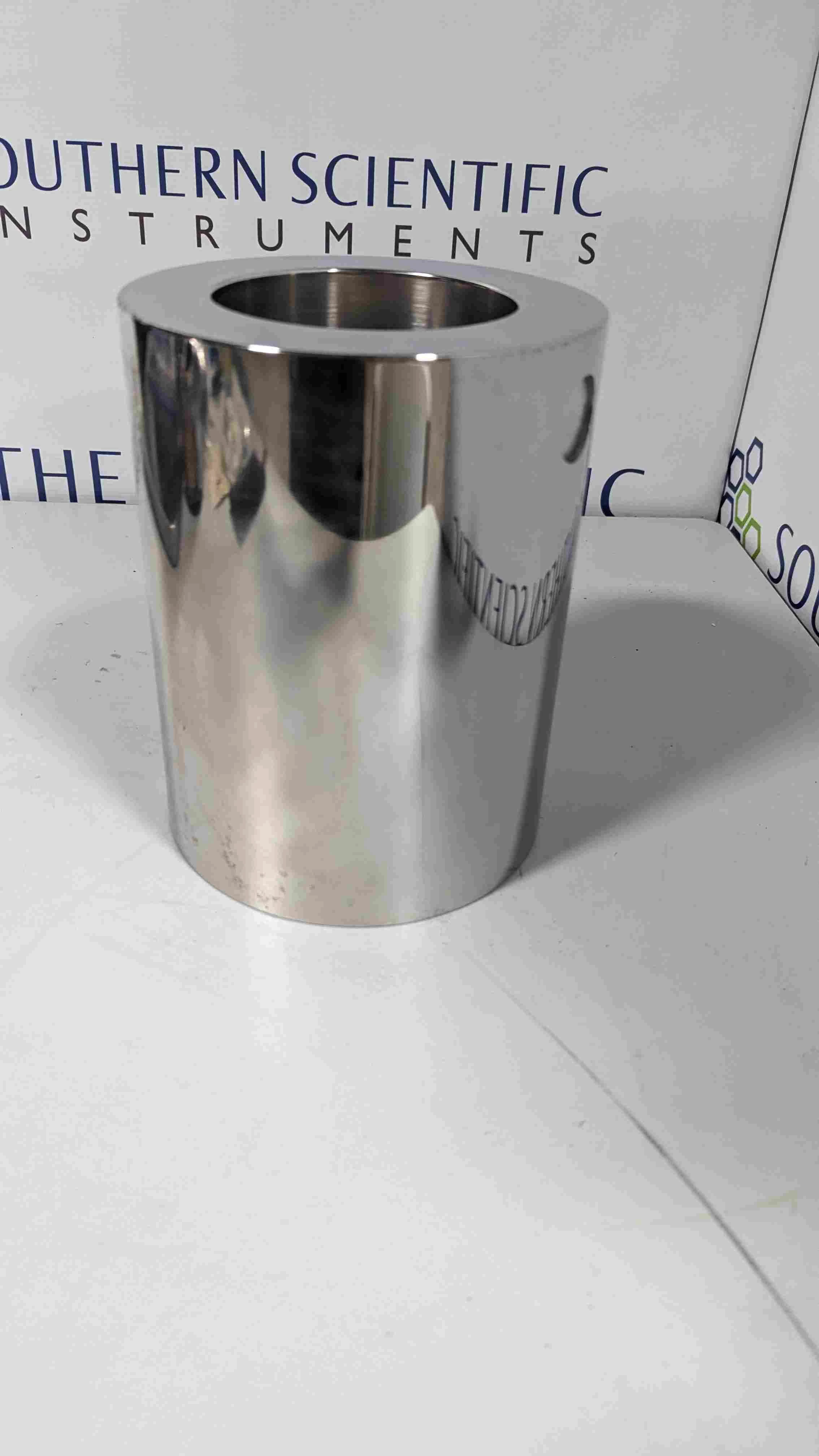 Rice Lake Weighing Systems 25 kg Calibration Weight with Case | LabX.com