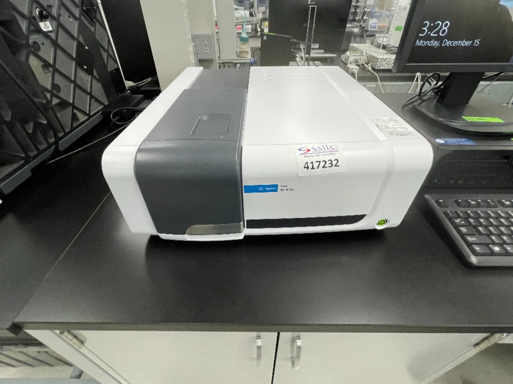 Agilent Cary 60 UV-Vis Spectrophotometer | LabX.com