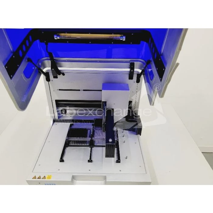 Qiagen QIAgility Automated PCR Prep System Lab | LabX.com