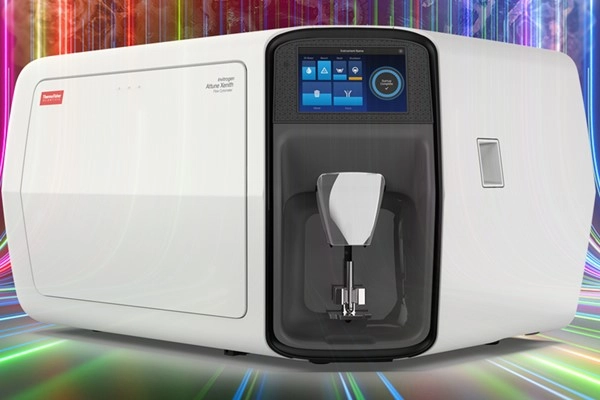 Shop Thermo Fisher Scientific Invitrogen™ Attune™ Xenith™ Flow ...